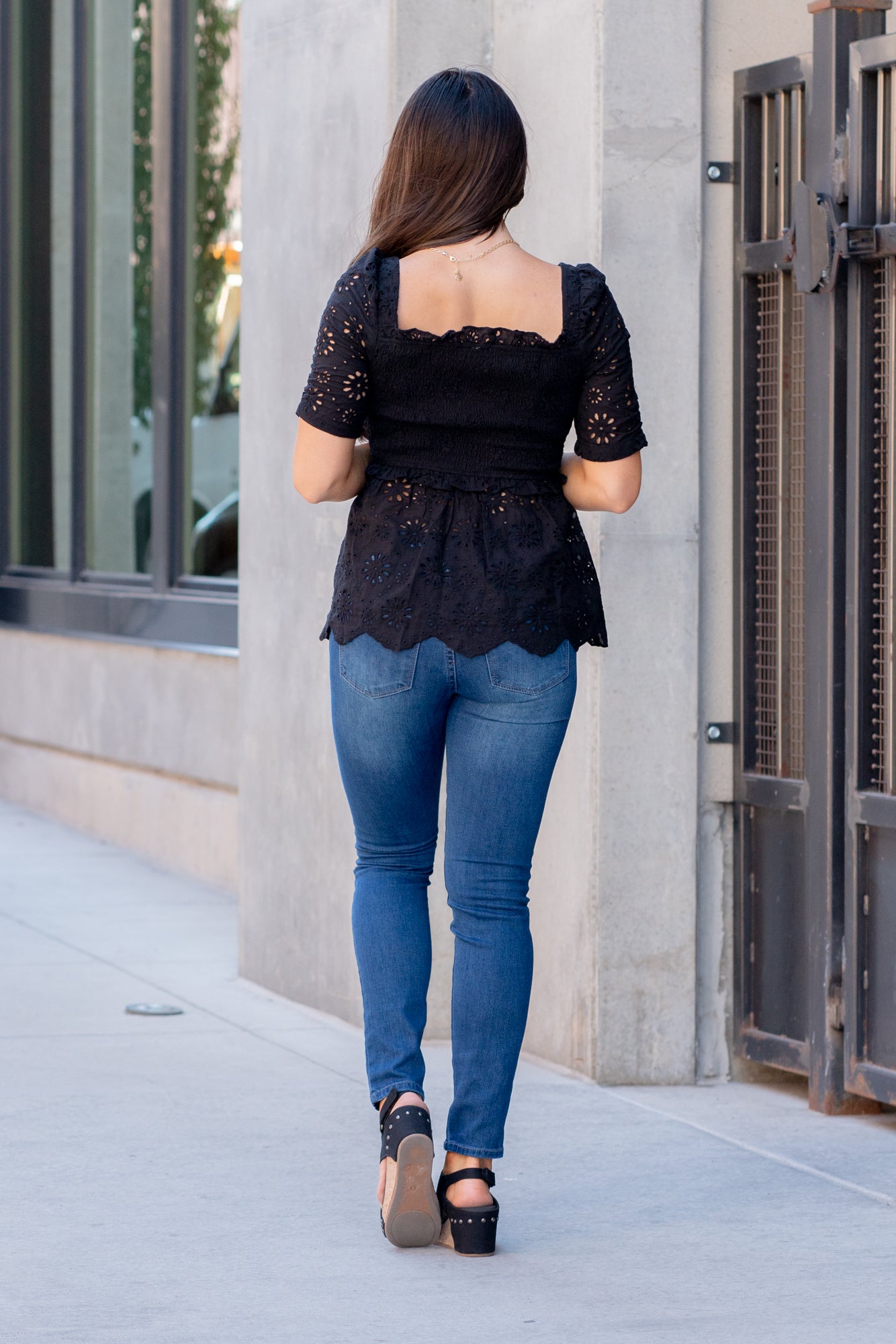 BiBi | Flower Eyelet Smocked Body Peplum Top IP7291-Black – American Blues