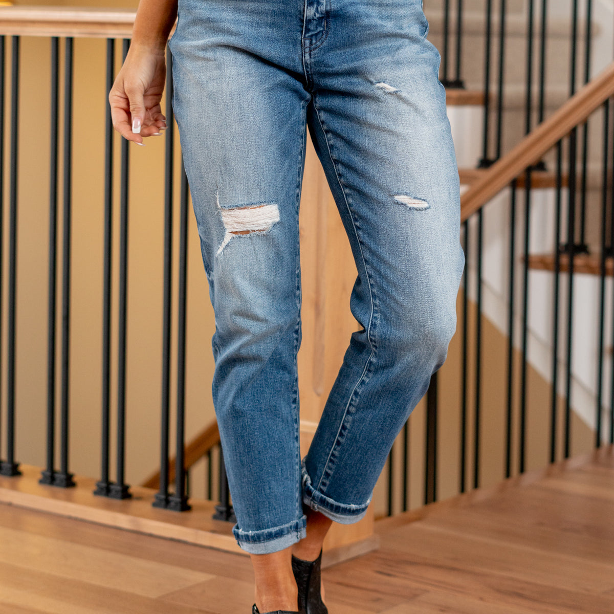 Flying Monkey | Caspian Cuffed Mom Jeans F4158 – American Blues